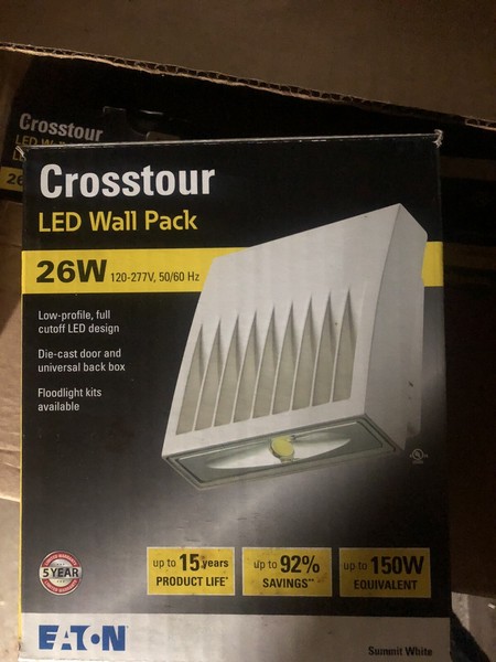 Lumark XTOR3B-WT Crosstour 26W Outdoor LED Wall Pack New In Box ...