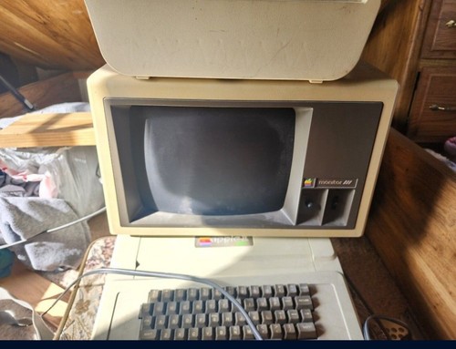 Apple ii plus Computer - Very Rare - Vintage - with Monitor 3 | eBay
