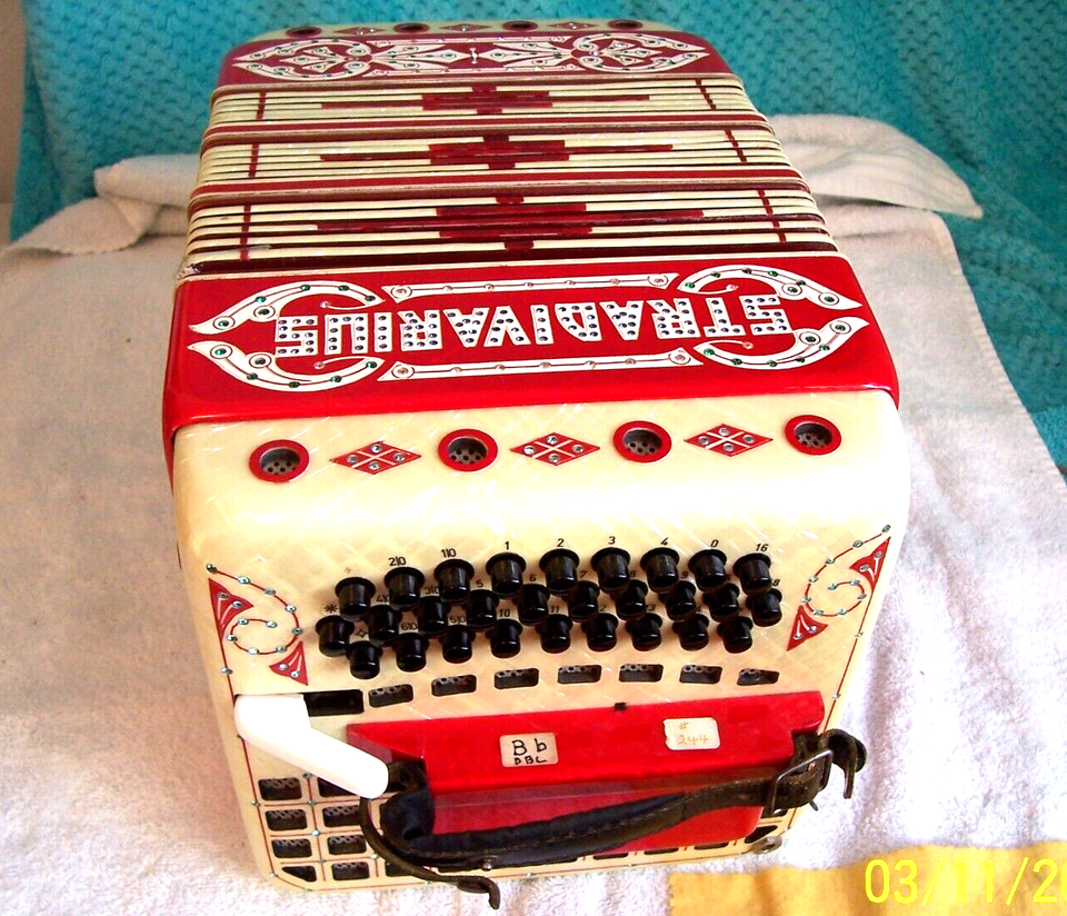 STRADIVARIUS Chemnitzer Triple Concertina Made in Italy Key of Bb Good ...