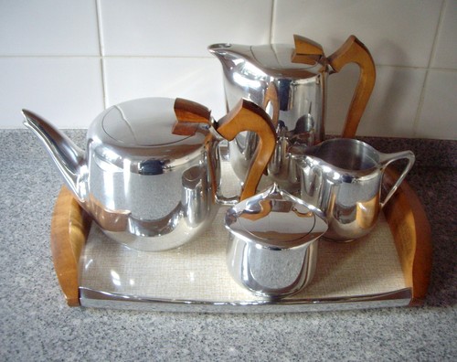 VINTAGE 1950s PICQUOT WARE TEA SET - TEAPOT COFFEE POT SUGAR BASIN JUG ...