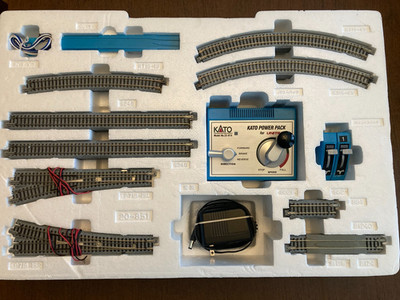 n scale KATO M2 Track Set Basic Oval & Passing Track Set w/ Power Pack ...