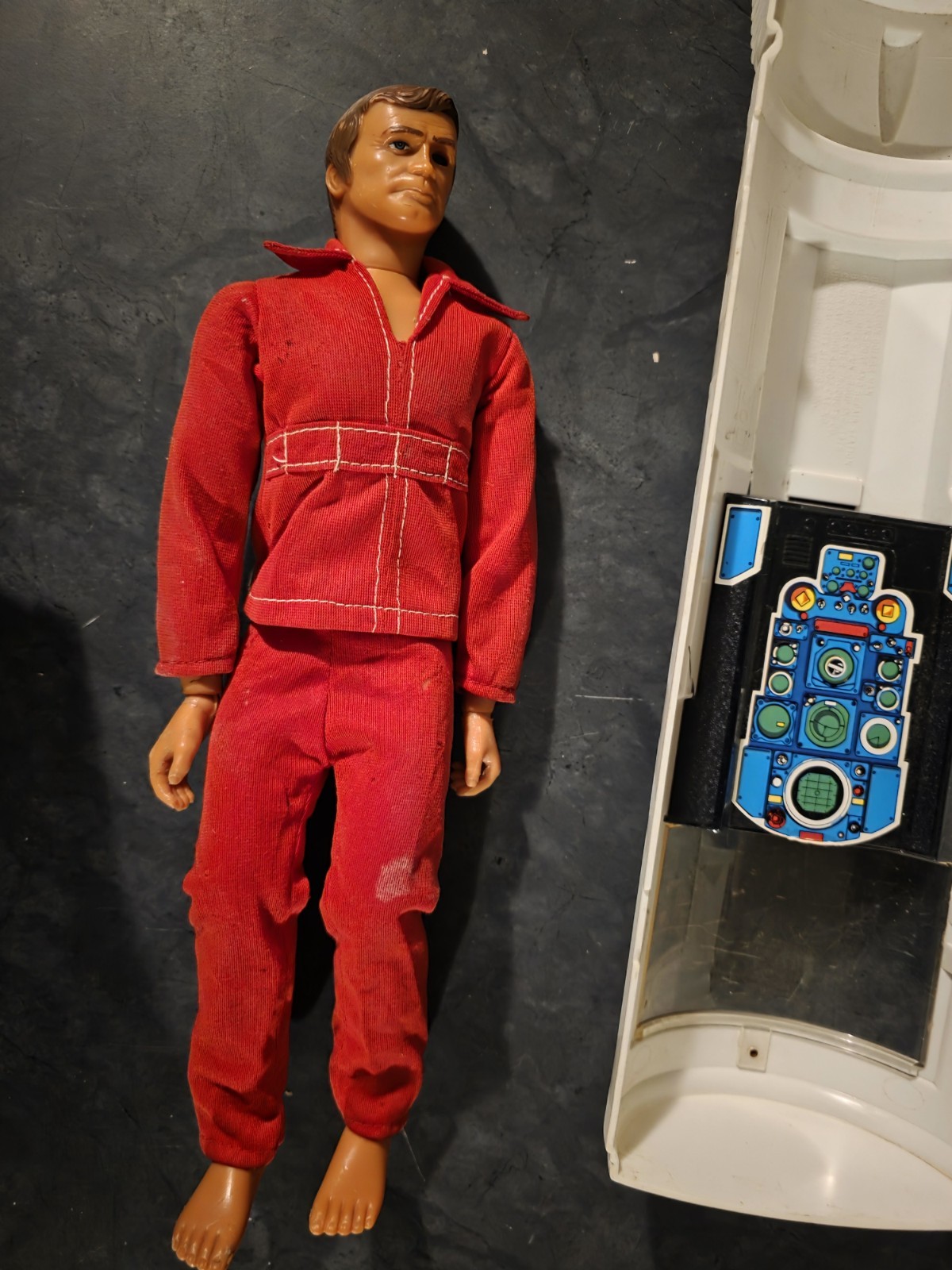 6 Million Dollar Man Action Figure With Repair Station Incomplete! | eBay