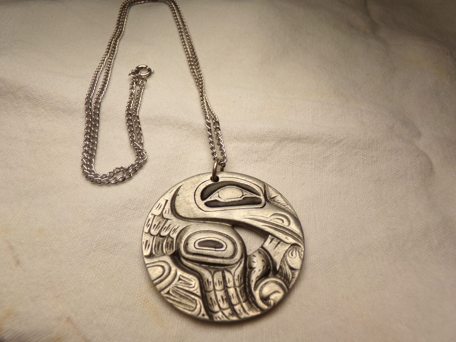 VTG FREDERICK SILVER PEWTER CANADA RAVEN TOTEM POLE B… - Gem