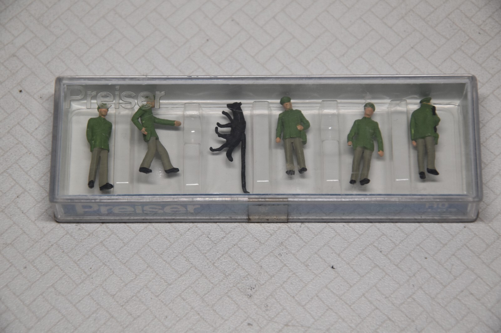 Preiser HO Standard-Serie, Figuren-Sets einzeln , je 8.- €, fabrikneu ...