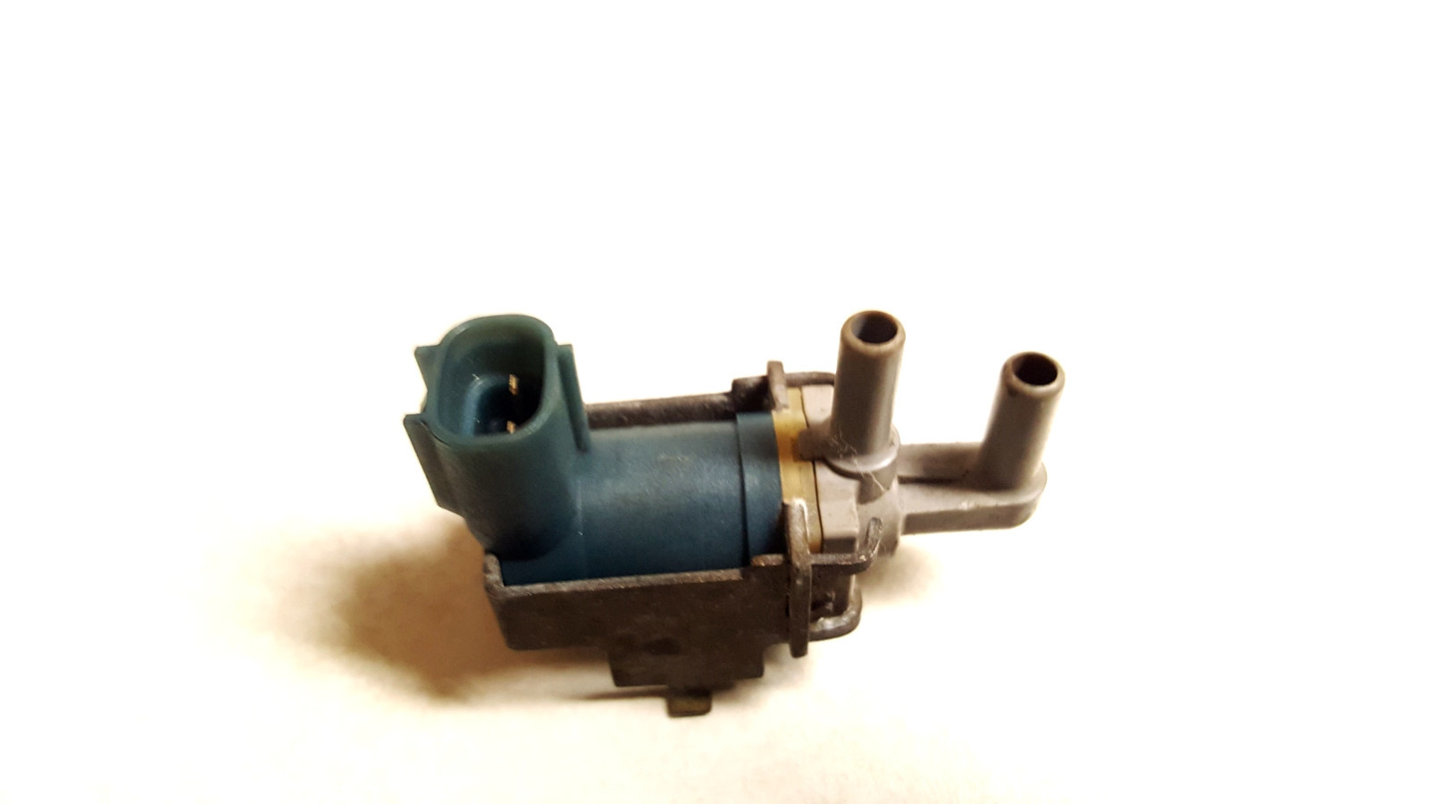 toyota valve duty vacuum switching 90910-12150 90910-12196 9091012196 ...