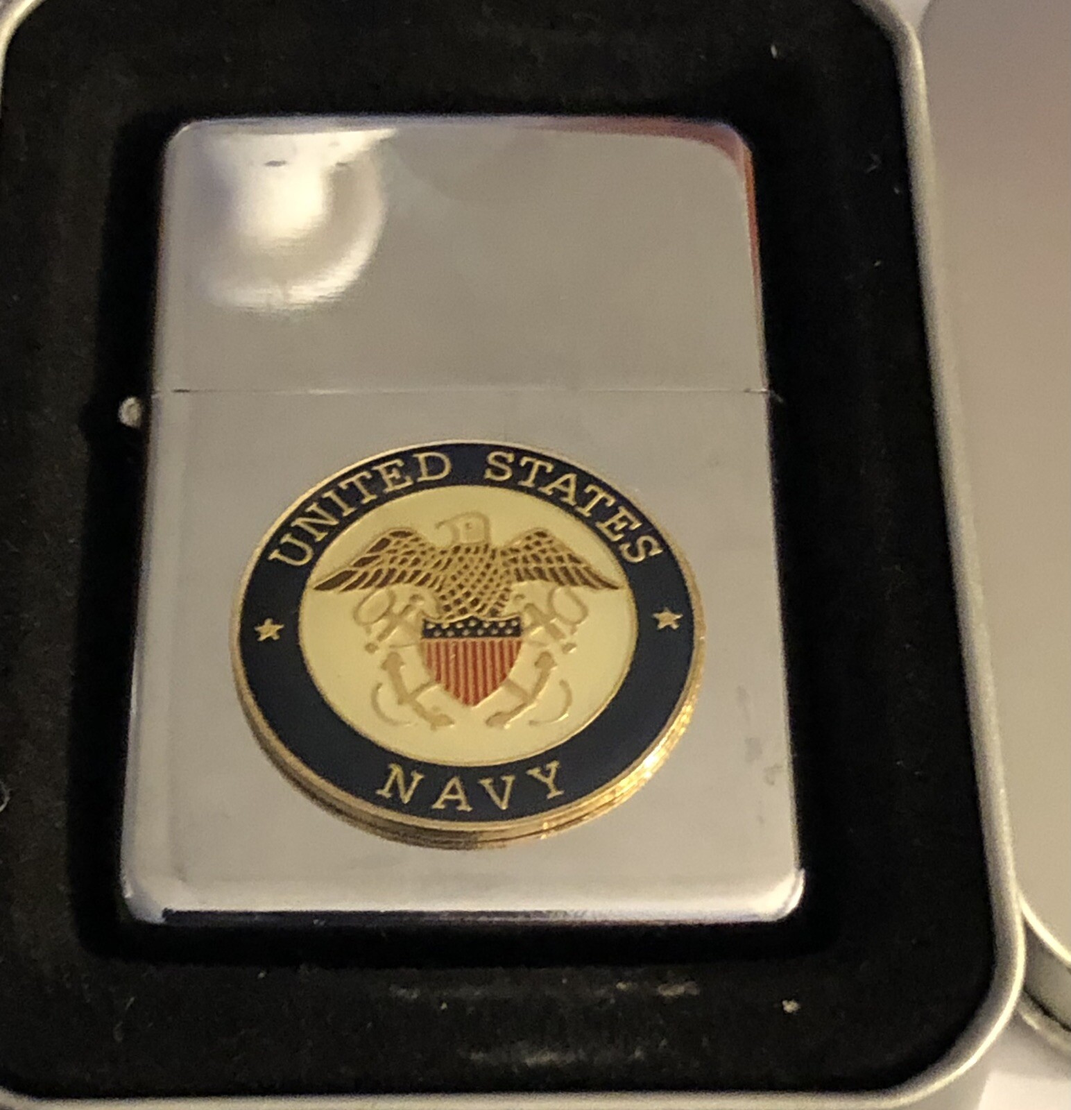 UNITED STATES NAVY SEAL STAR Windproof Lighter Chrome New In Gift Tin ...