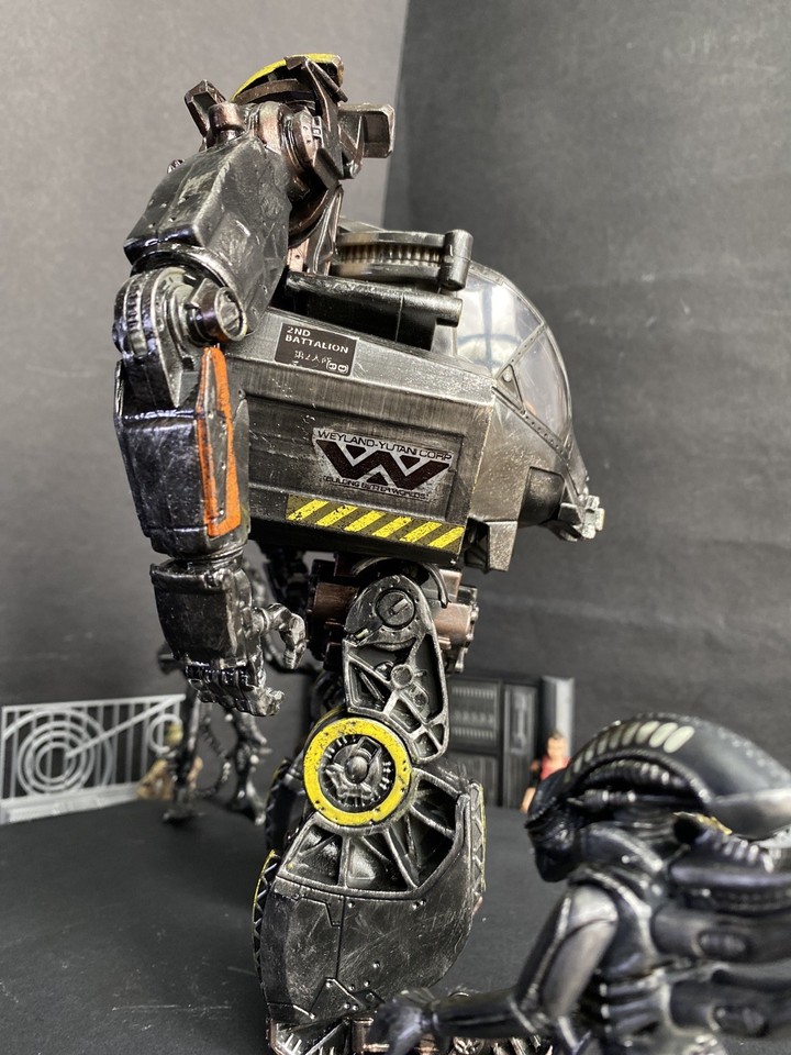 ALIENS Colonial Marines Custom Combat Mech Alien Earth Weyland Yutani ...