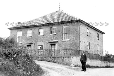 Ftt-55 The Old Meeting House, Claxton, Norfolk. Photo | eBay UK