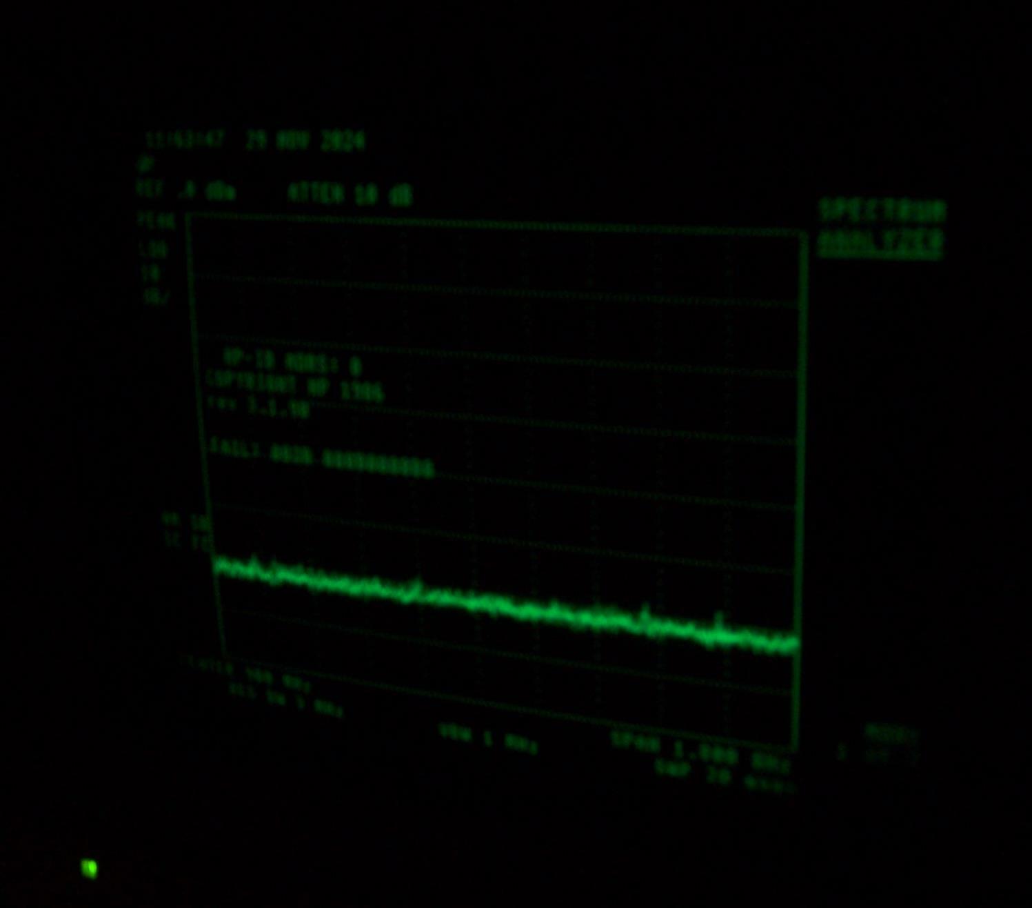 Hewlett Packard Spectrum Analyzer 8590B | eBay