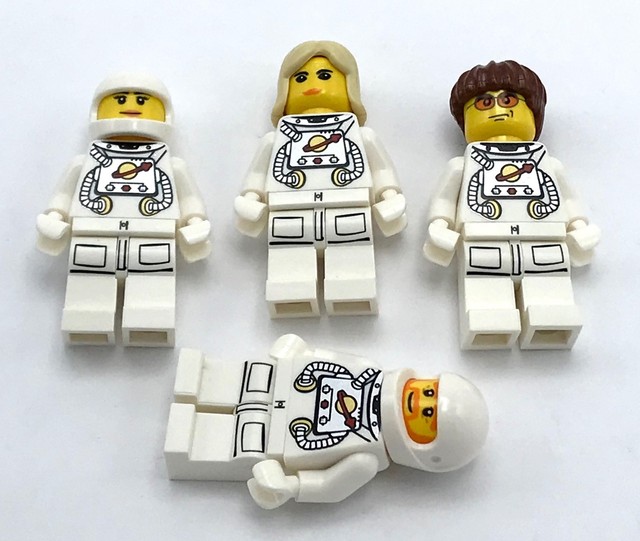 LEGO 4 NEW SPACE MINIFIGURES ASTRONAUTS MALE & FEMALE FIGURES | eBay