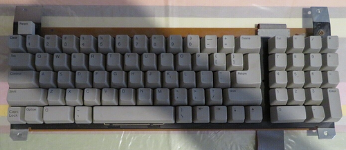 Clavier Apple IIe platinium fonctionne / Apple IIe platinium keyboard ...