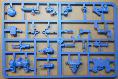 Xenos Army - Tau Empire - XV8 Crisis Battlesuit (a) - 2001 Sprue ...