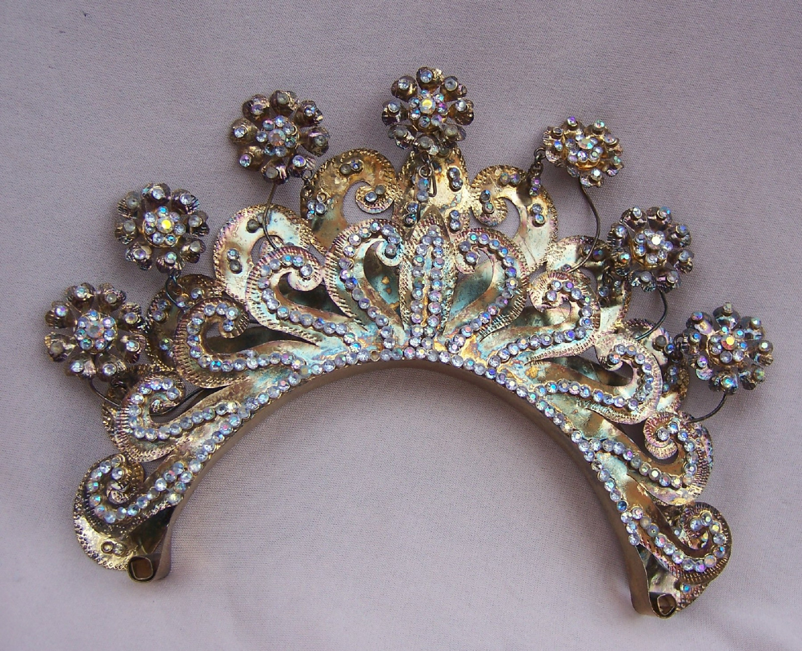 Traditional Indonesian traditional bridal wedding headdress crown or ...