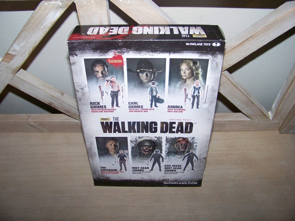 THE WALKING DEAD SERIES FOUR DARYL AND MERLE DIXON ACTION FIGURE NEW ...