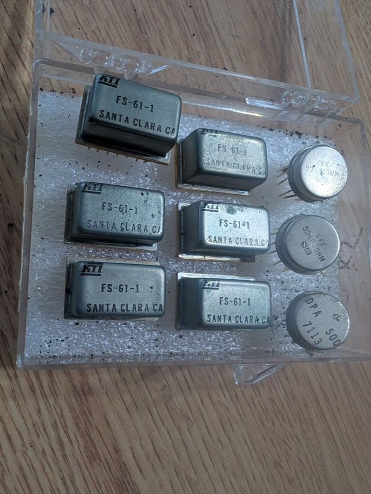 Early Processor Chips Gold Ceramic Intel AMD NEC Motorola Eprom Apple ...