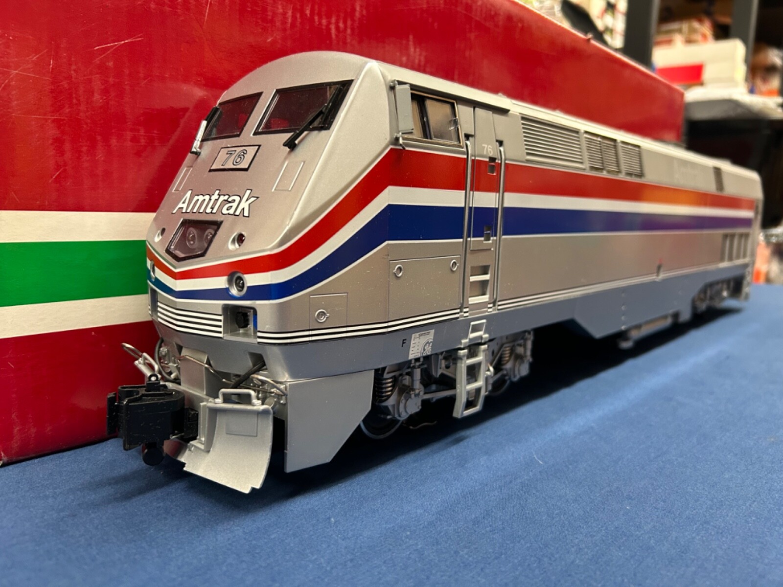 LGB Amtrak #76 (Phase 3) P42 Genesis Diesel Engine 20490 (2) | eBay
