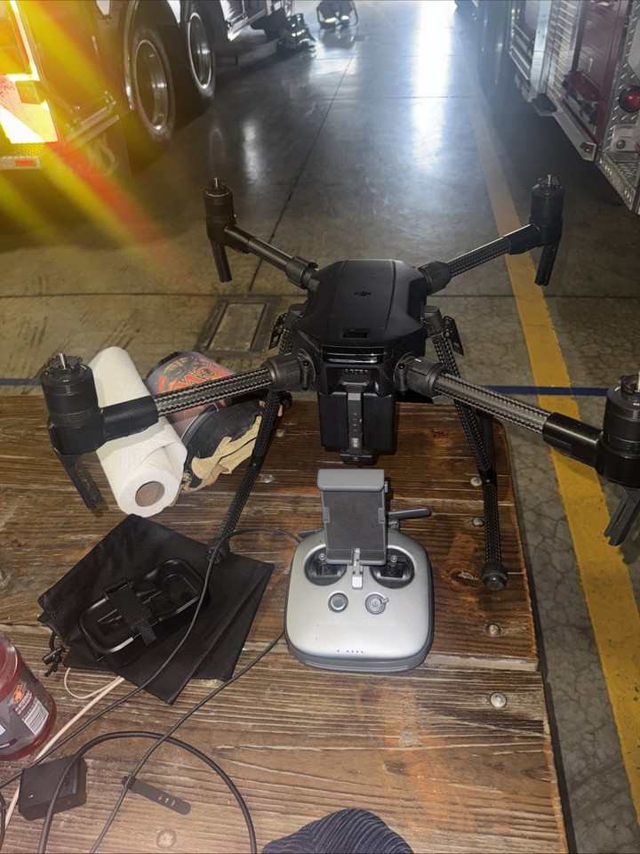 DJI Matrice 200 Zenmuse Xt2 With Large Charging Case And So Much More ...