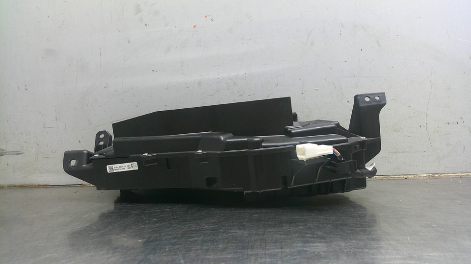 18 - 23 TOYOTA CAMRY HEAD-UP DISPLAY HUD PROJECTOR | eBay