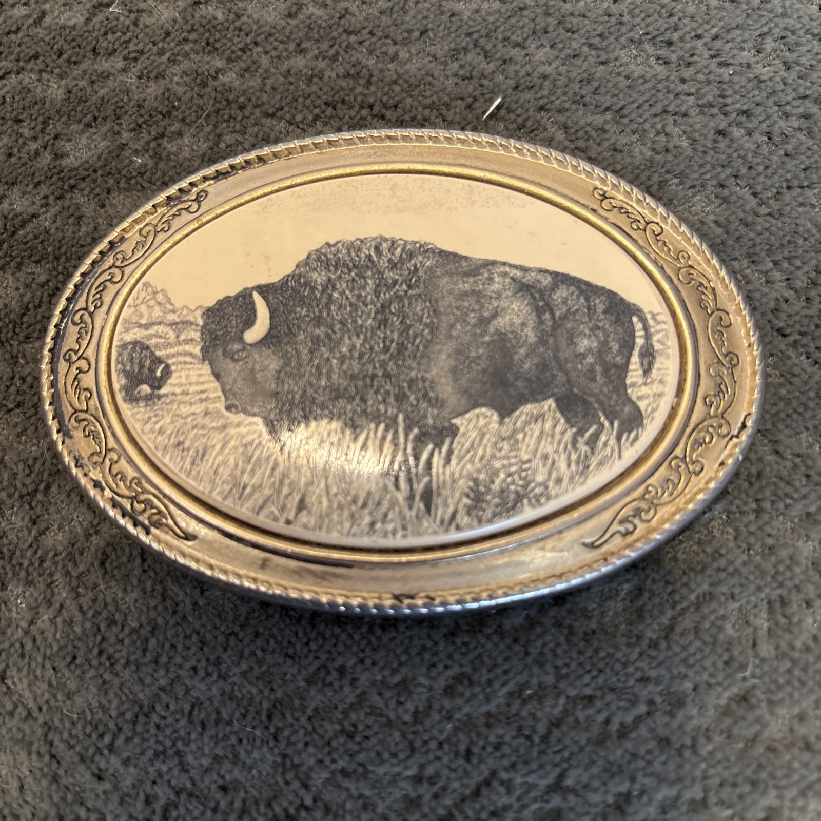 Vintage Barlow Belt Buckle Scrimshaw Bison Art Gold Tone Yellow Brass 4 ...