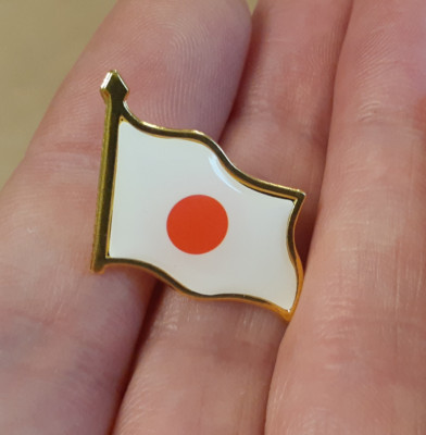 JAPANESE FLAG LAPEL PIN gold tone metal enamel Japan Hinomaru hat bag ...
