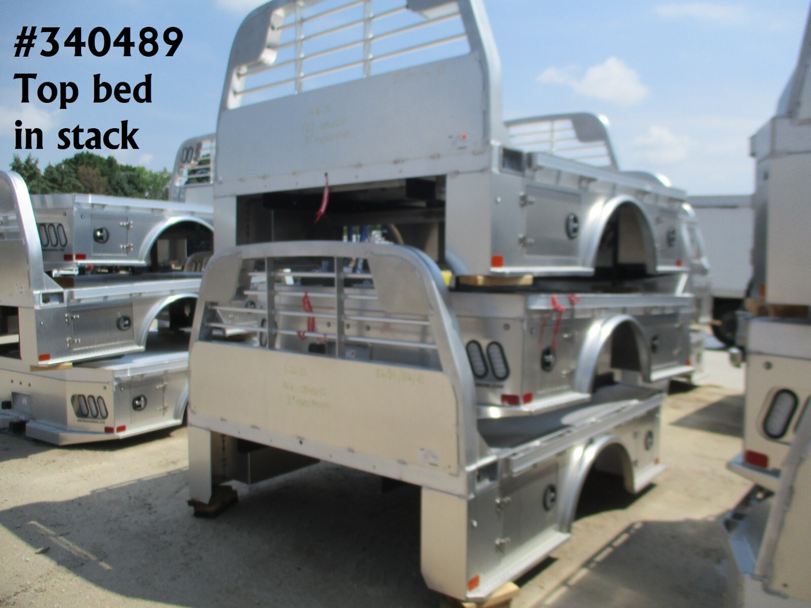 Aluminum SK Skirted Flatbed Long Bed Single Rear Wheel Pickup Chevy/GMC ...