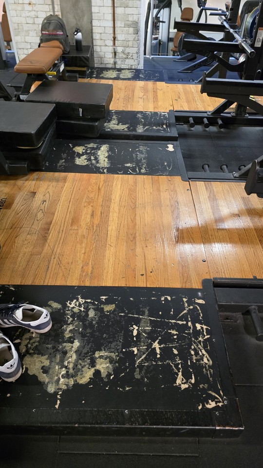 Cybex Weight Lifting Platform Base. Cybex Deadlift T Platforms.Rack Not ...