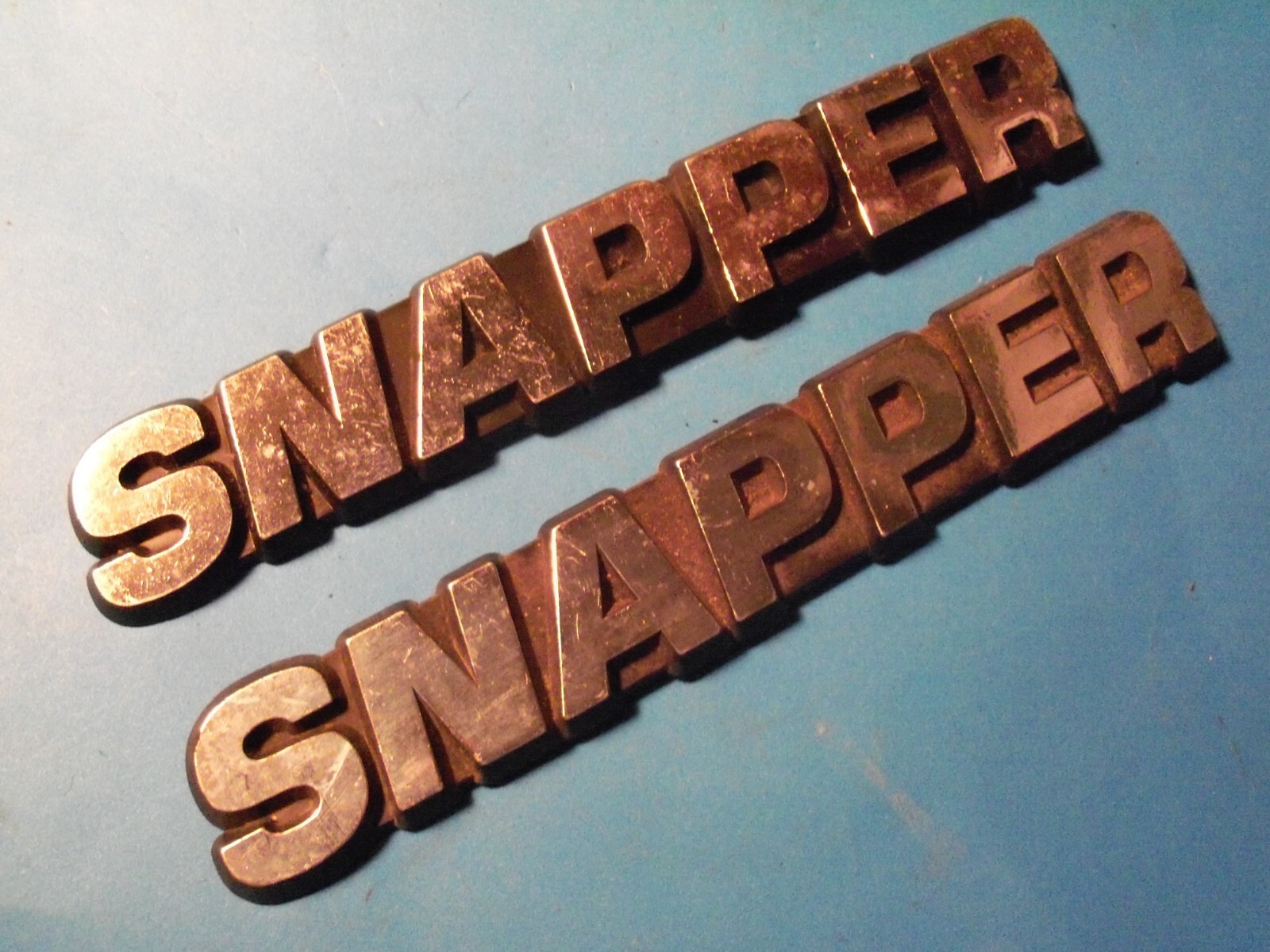 Snapper Lawn Mower Emblems Decal Badge TRACTOR OEM MD8 2 PACK | eBay