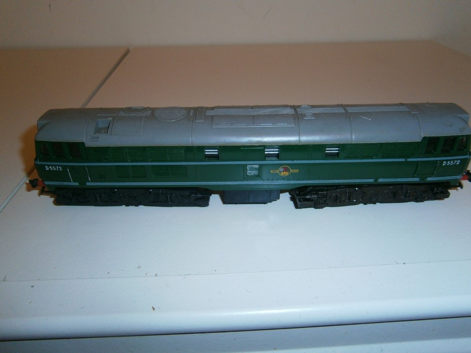 TRIANG HORNBY R357 GREENN DIESEL LOCO OO GAUGE | eBay UK