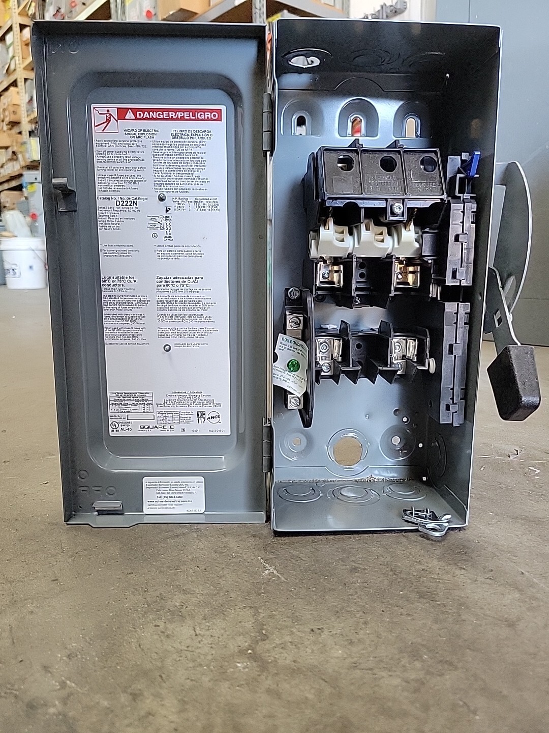 Square D D222N 60 Amp 240v Fusible Type 1 3Ph Safety Switch Disconnect ...