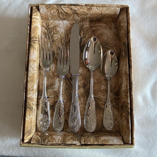 Spode Wallace Woodland 18/10 Stainless Steel Dinner Flatware Set Spoon ...