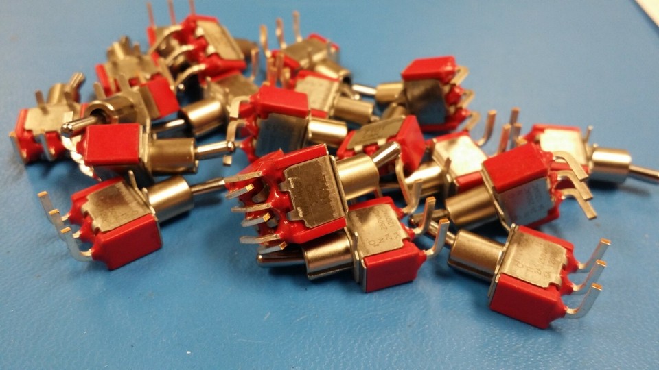 (10 PCS) 7101MD9AQE C&K Toggle Switches ON-ON SPDT Right Angle ROHS | eBay