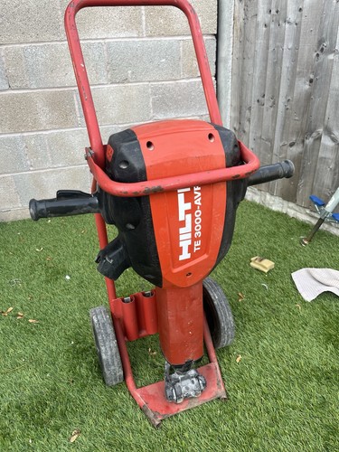 Hilti TE3000 AVR Heavy Duty Breaker With Trolley | eBay UK