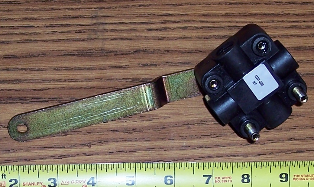 Barksdale Height Control Leveling Valve 52321 Series Truck Trailer ...