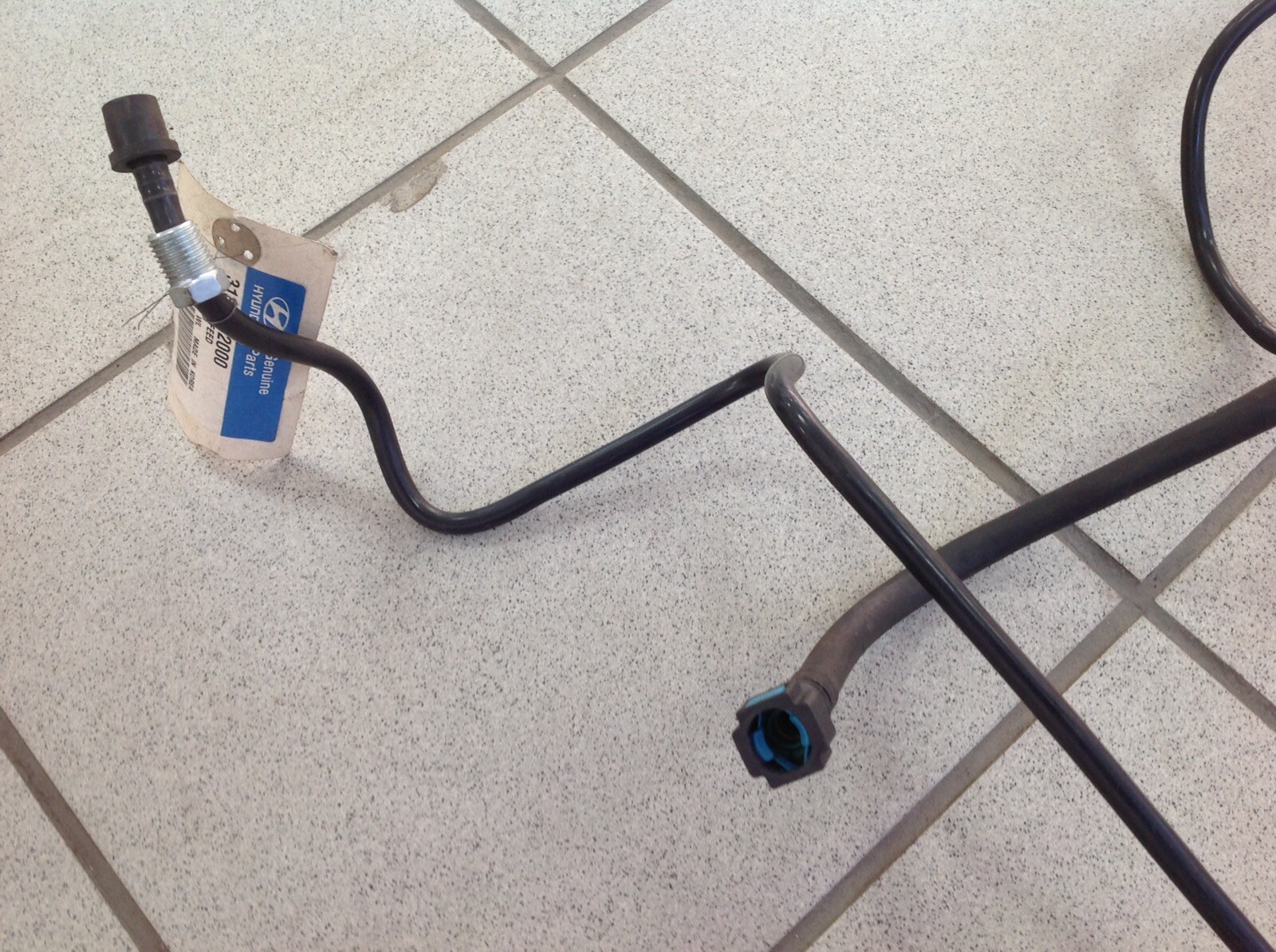 Hyundai AtoZ Fuel Feed Pipe 3131002000 (630) | eBay