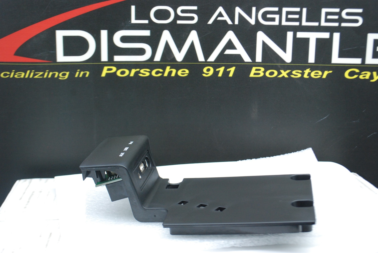 Genuine Porsche Cdr30 AUX USB iPod Adapter for 911 997 987 Cayman ...