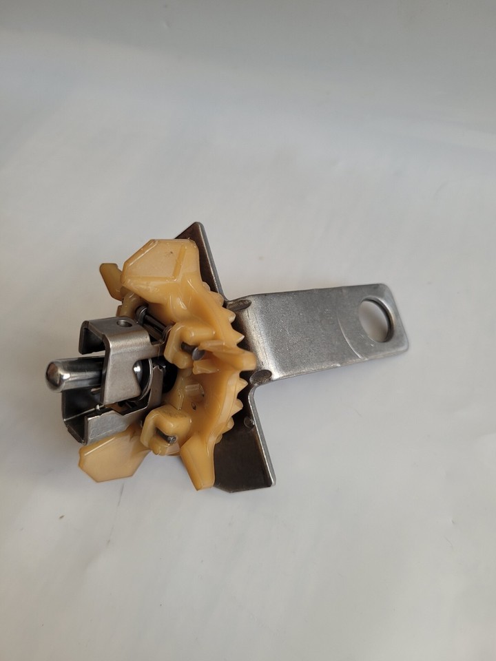 Briggs and Stratton Oil Slinger 691968 | eBay