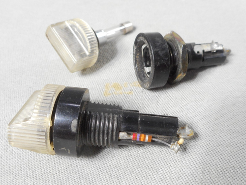 Fuse Holder Blown Fuse Indicating 3AG Fuse 20A 125V Max Little Fuse Co ...