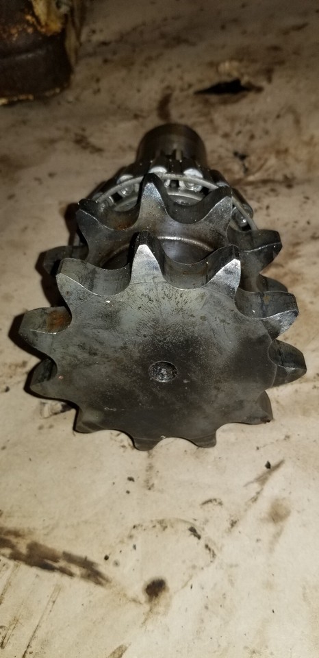 Bobcat 743 Drive gear chain shaft 6558277 | eBay