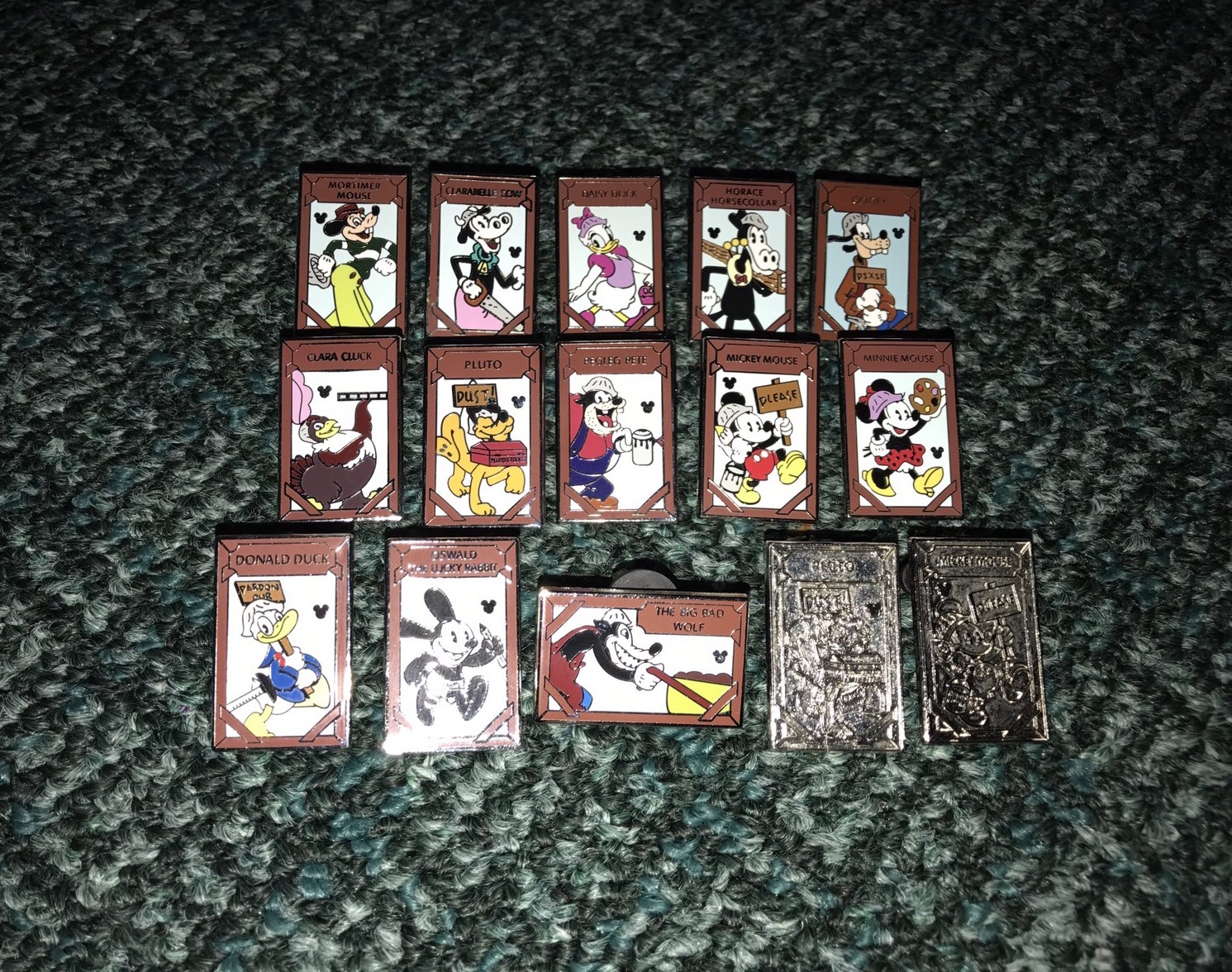DISNEY PIN HIDDEN MICKEY FENCE BAD WOLF OSWALD PLUTO DONALD CHASERS ...