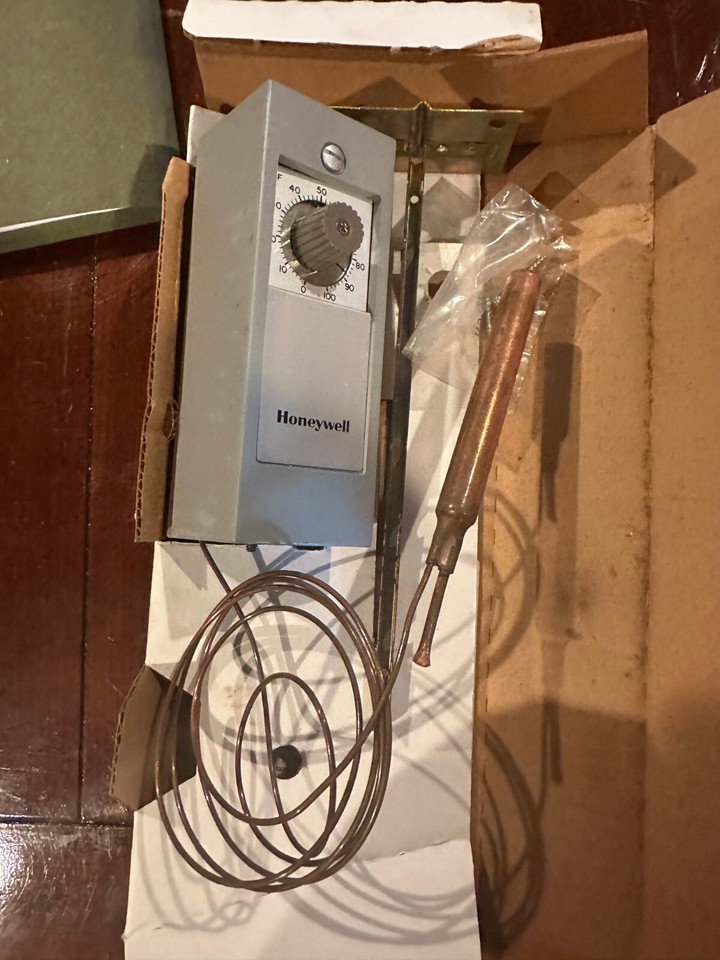 TRADELINE HONEYWELL T675A 1508 Remote Bulb Temperature Controller - NOS ...