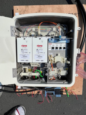 CIENA 3930 MODEL 170-3931-900 Service Delivery Switch w/Extra's ...