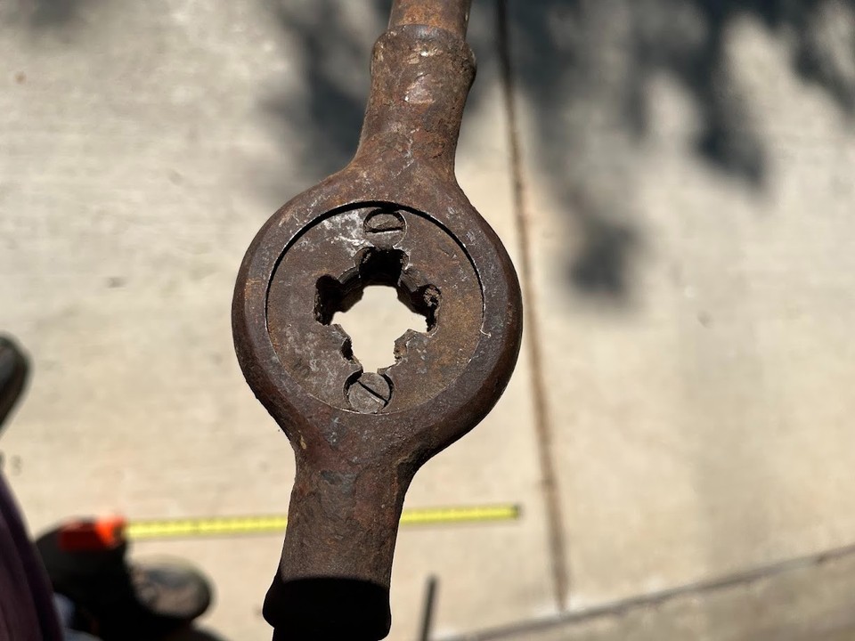 Vintage Pipe Threader Ratchet Die Head with Arm Handle | | eBay