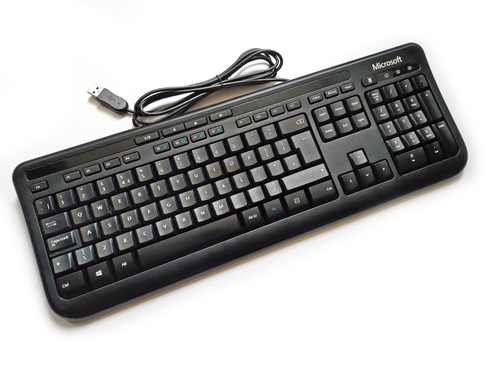 Microsoft 600 Multimedia Wired USB Keyboard English UK Layout | eBay
