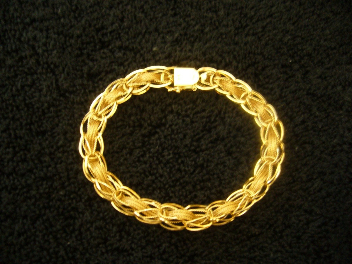 14 gram gold bracelet store