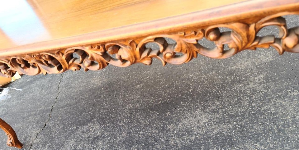Beautiful Antique Ornately Carved Dining Table – VGC – GORGEOUS CARVED ...