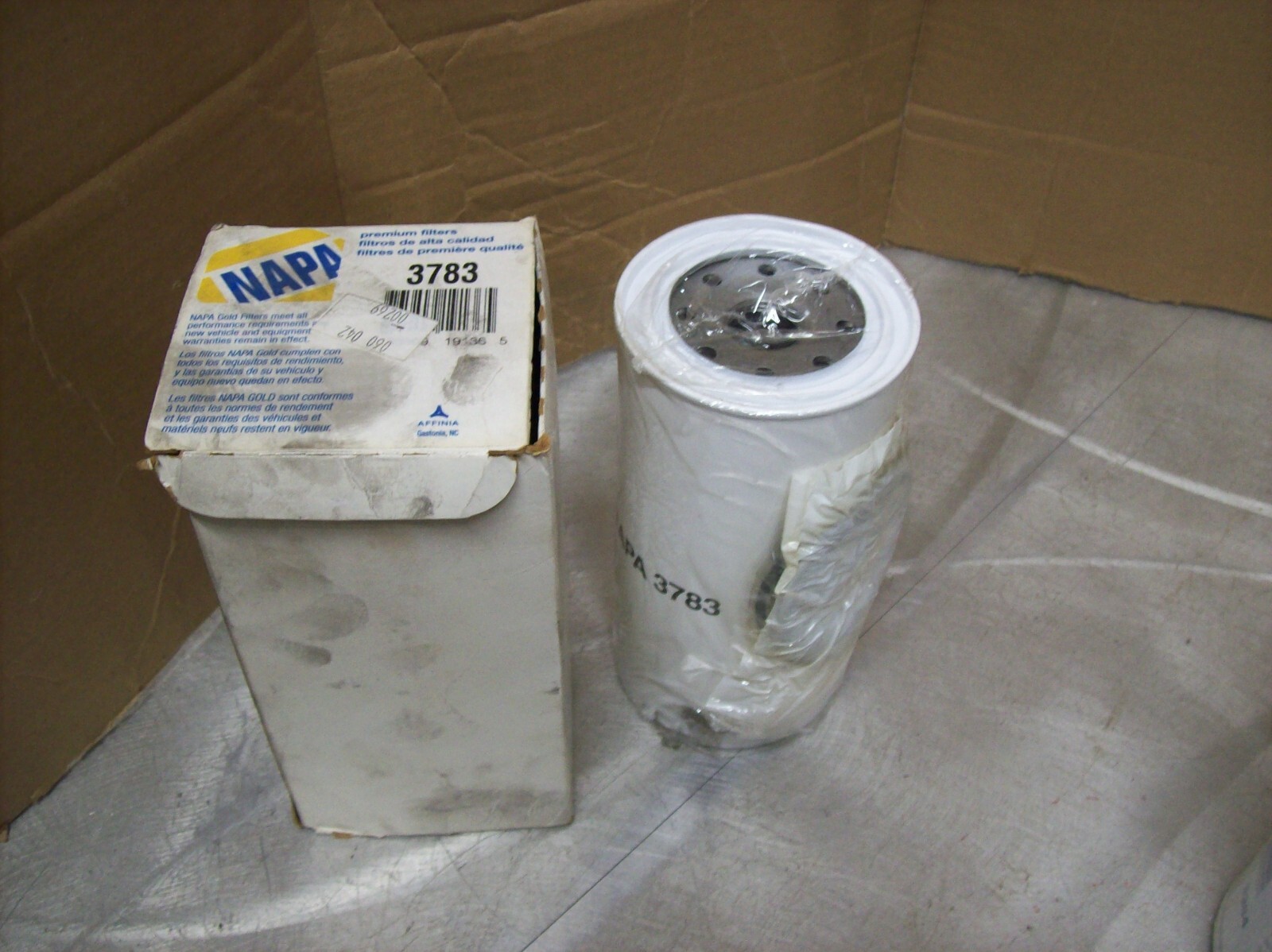 FLEETGUARD FS1242B - Fuel filter cross reference