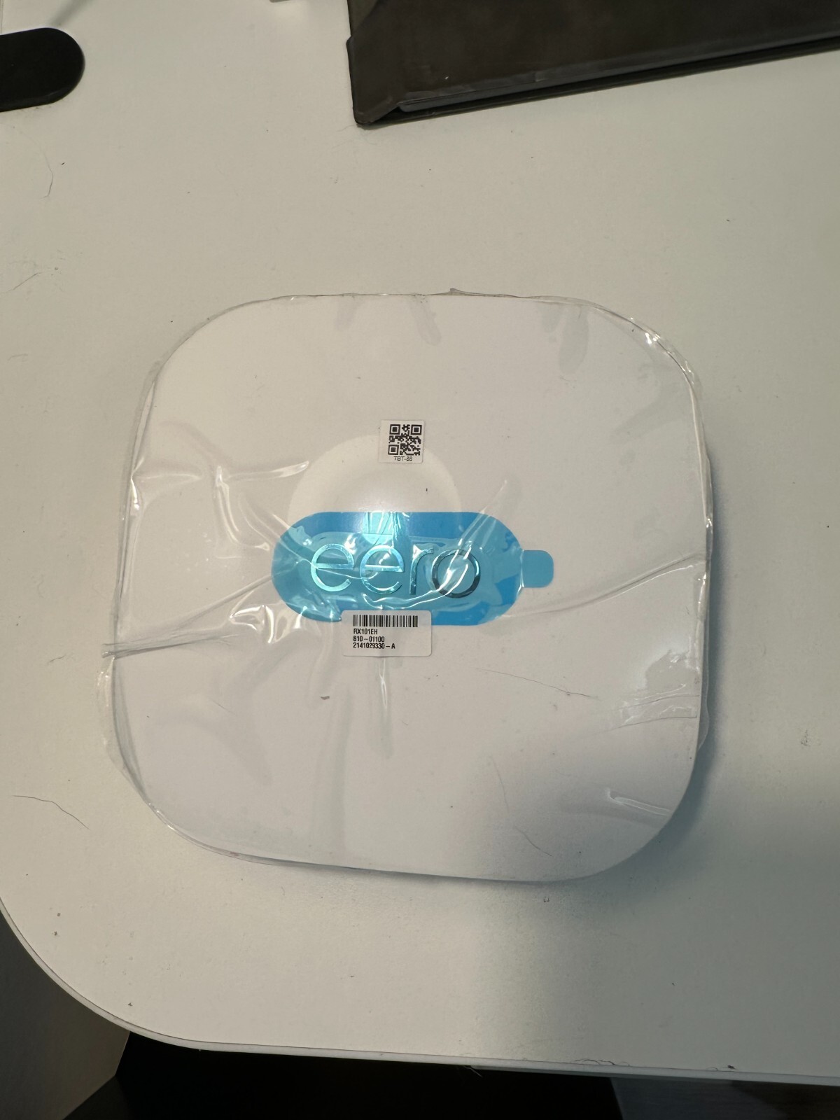 Eero Pro 6E Tri-Band Mesh Wi-Fi 6E S010001 brand new ( 1 pack ...