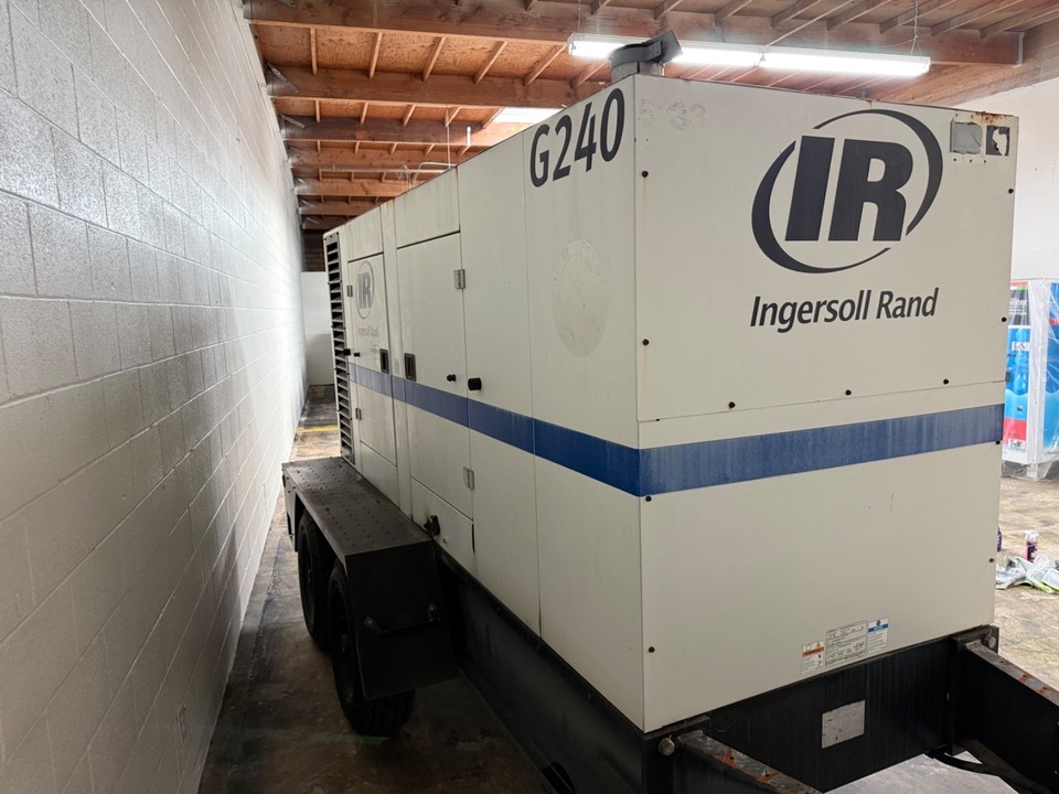 2010 Ingersoll Rand Doosan G240 Deisel Generator Towable LOW HOURS | eBay