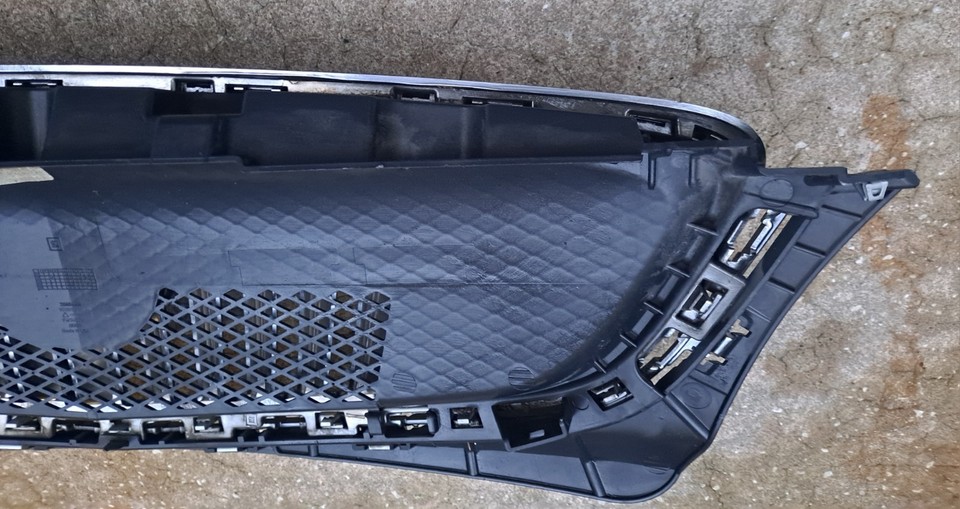 2012-2017 Buick Verano Front Grille Chrome & Gray 2013 2014 2015 2016 ...