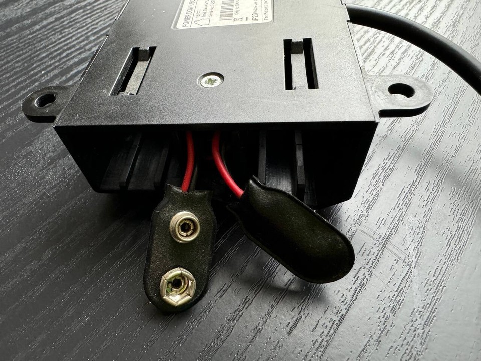 Serta OKIN POWER DOWN BOX 1MFP 74389 Adjustable Bed with 9v Battery ...